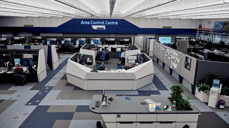 Austro Control upgrades to fully IP CERTIUM VCS-4G from Rohde & Schwarz ...